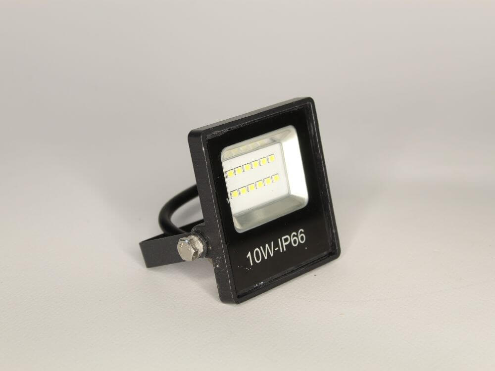 Projector 10W SMD Slim - EMC SUPERLED | High-Quality LED Lights and ...